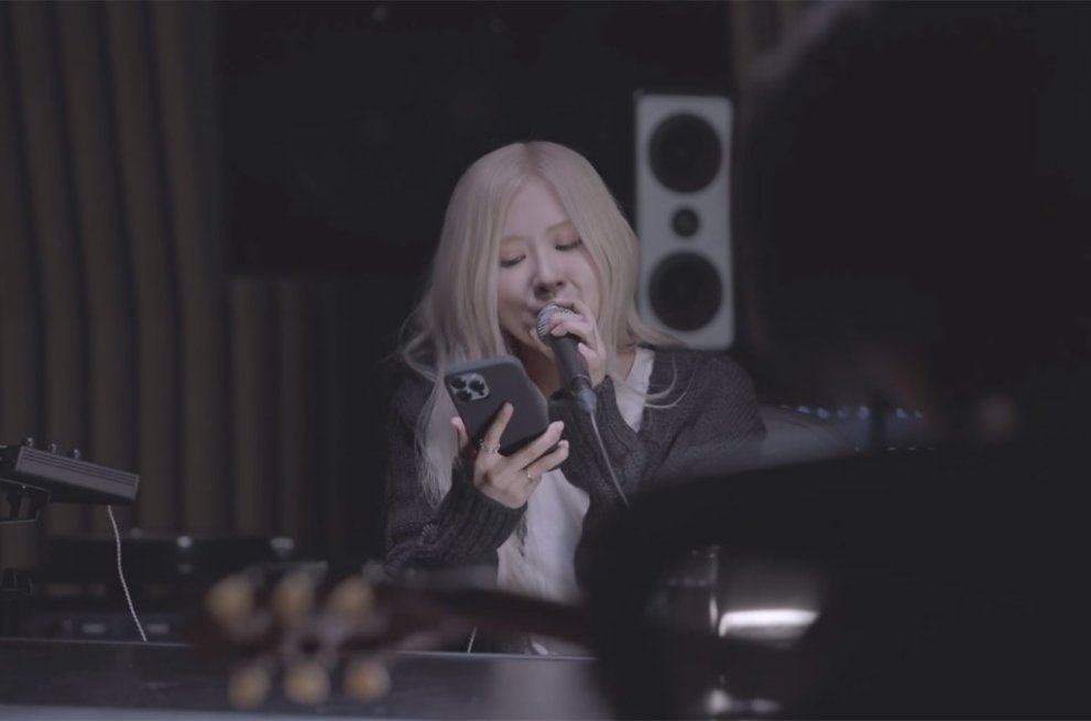‘Rosé’ ฉลองวันเกิดด้วยการปล่อย Live Studio Cover มีเพลงฮิตของ Oasis และ ...