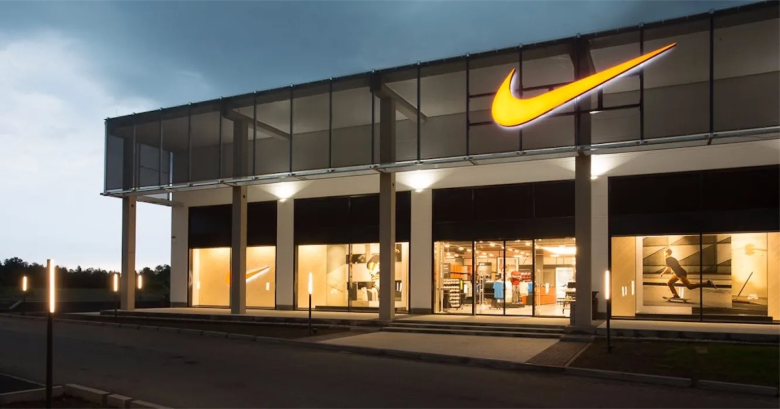 ศึกรองเท้าผ้าใบ! Nike ฟ้อง New Balance - Skechers ละเมิดสิทธิบัตรการ ...