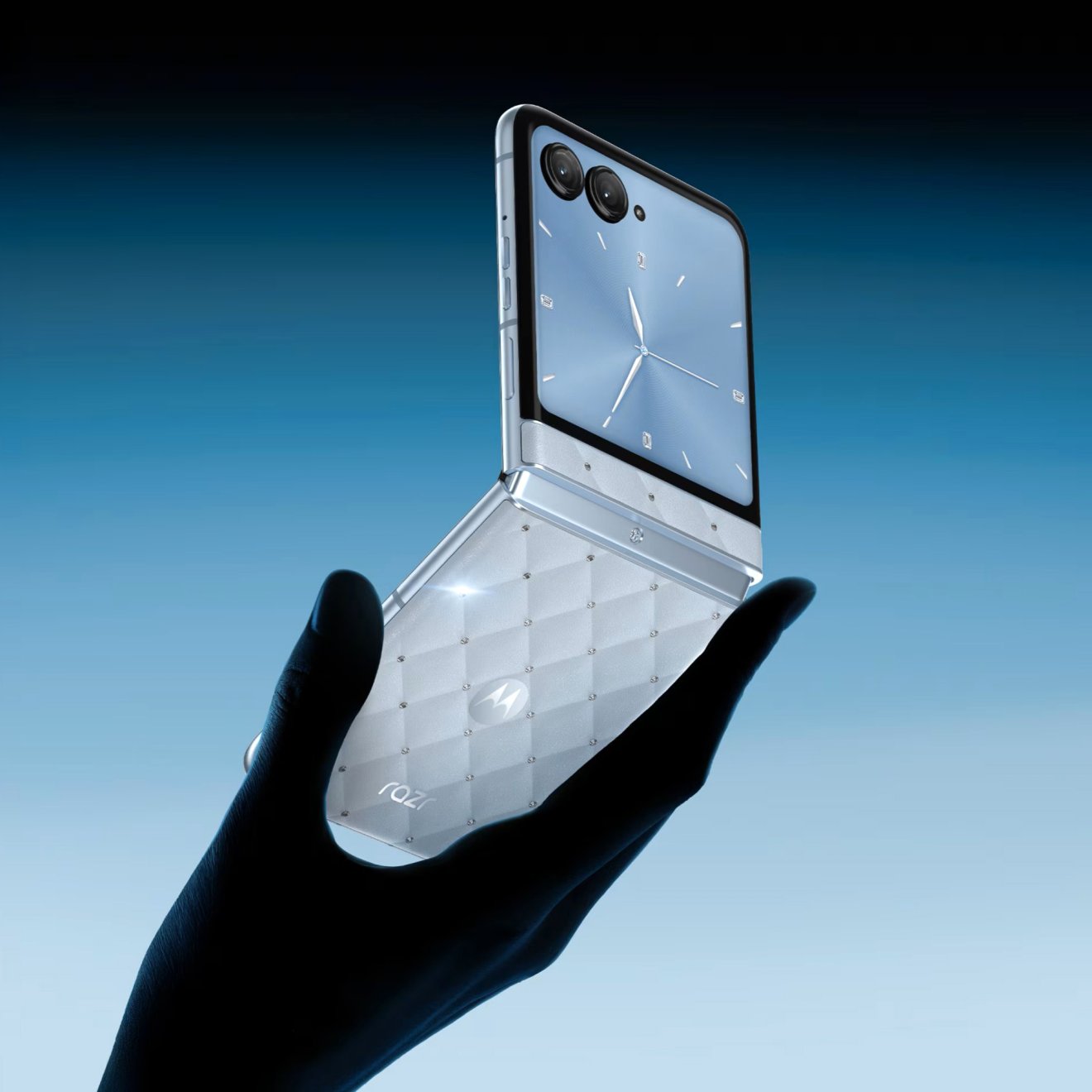 Motorola จับมือ Swarovski เปิดตัว Razr รุ่นพิเศษสุดหรูหรา พร้อมสีใหม่ ...